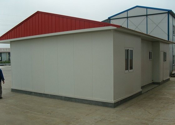 Sandwich Panel Prefab Steel Houses Bolts Connection For Residential Building
