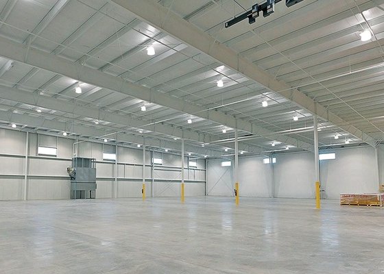 Full Mezzanine Decking Floor Steel Shed Buildings With Insulated Wall System