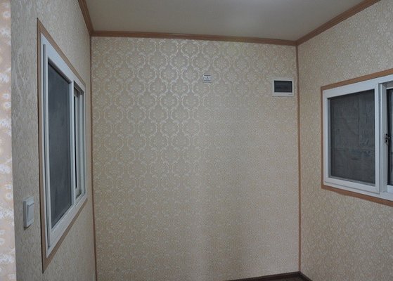 Steel Frame Modified Shipping Containers / Painting Steel Container Homes