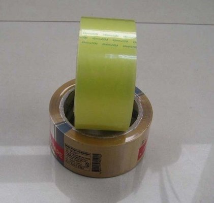 アクリルの接着剤のゆとりのパッキング テープは/箱の密封のためのパッキング テープを着色しました