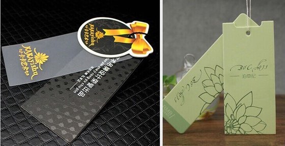 Papel de papel de oro de sellado caliente de la tarjeta del negro de Picese del papel de las etiquetas colgantes dos