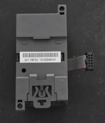 UN221-1BF22-0XA0 Siemens Replacement Programming Logic Controller EM221 8DI