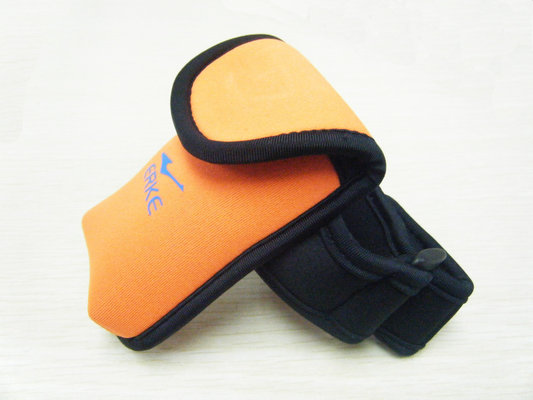 Neoprene Sport armband for electronics