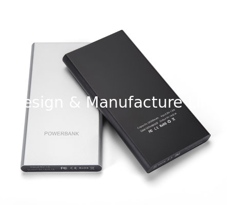 newest private mold aluminum steel high quality real full 12000mah large capacity power bank supplier