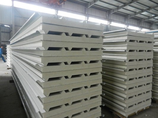 Insulated pu foam sandwich panels , polyurethane building panels for steel structure plant