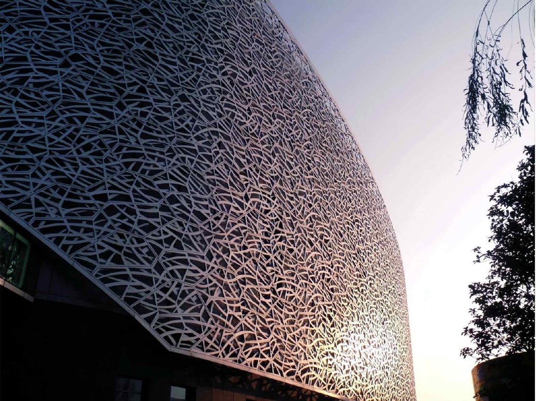 Stylish Engraved Outside Wall Cladding Panels 3mm / 4mm Aluminium Sheet With PVDF Coating