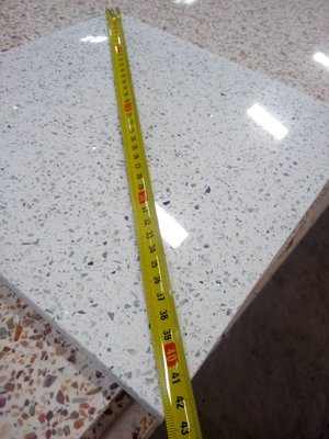 ISO9001 White Sparkle Bathroom Floor Tiles Thin Slabs For Wall Panels