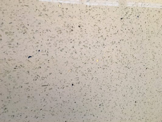 White Mirror Shining Speckles Engineered Quartz Stone Surface For Kitchen Bathroom
