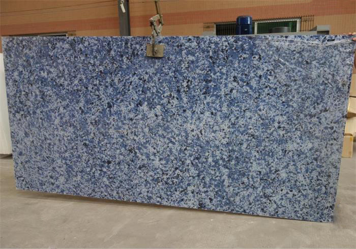 High Glossy Artificial Quartz Stone Slabs Sapphire Canyon Natural Quartz Kitchen Countertop Materials