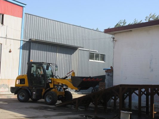 Hydraulic mechanical garden tractor with front loader quick hitch other attachments option