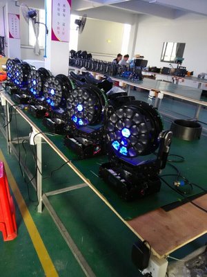 90Ra 245w  LED Moving Head Light  / Wash LED Zoom Outdoor Stage Lighting Low Power Consumption