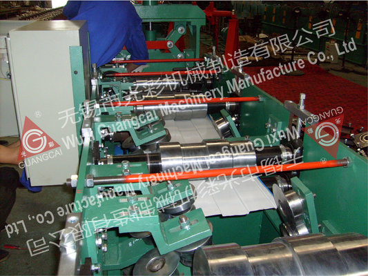 Industrial Warehouse Wall Panel Roll Forming Machine , Steel Facade Panel Forming Line