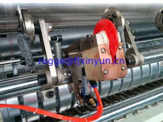High speed automatic three fold hand towel paper making machine