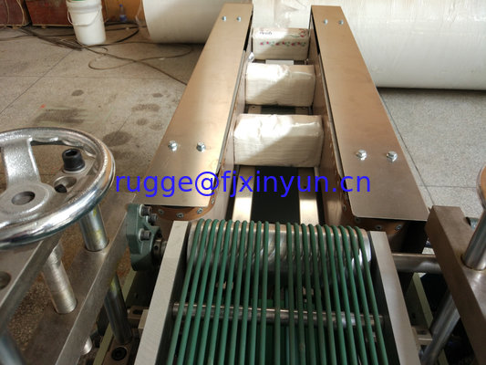 High speed two heads tissue paper bagging and sealing machine