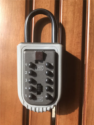 Portable Push Button Door Key Lock Box Safe for Outdoor /  Security Key Box