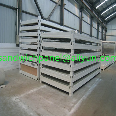 waterproof and fireproof empty layout 20ft sandwich panel container house for 8 workers