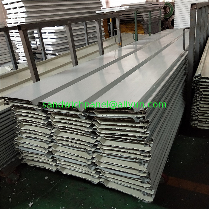 0.6mm ivory white 1050mm corrugated roof sheets for poultry house
