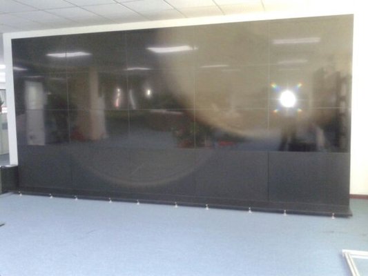 High Contrast Advertisement LED Video Screen Wall Mounted 5.3mm Narrow Bezel
