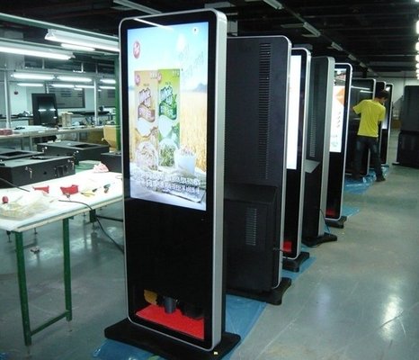 LCD Advertising Player 3G High Definition , Floor Stand LCD AD Display