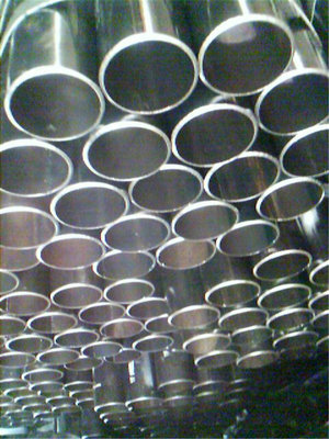 ASTM , JIS , BS , GB Electric Resistance Welded ERW Steel Pipe For Chemical Industry
