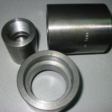 Custom F304L Butt Welded / Threaded Couplings Pipe Fittings with Full, Half Sizes