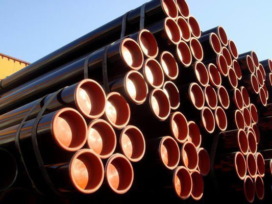 API 5L Oil Casing Pipe / Black Painting ERW Welded Pipeline Round