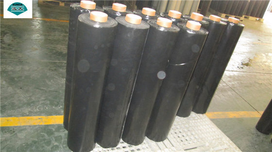 Black Pipe Insulation Tape with Polyethylene Backing , Oil Gas Pipeline Tape Rust Prevention