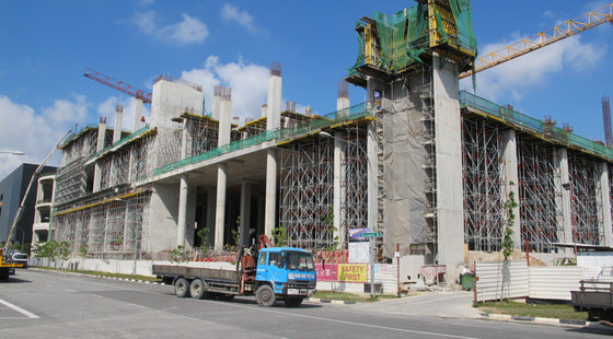 Multifunctional Galvanized ringlock scaffold , Industrial Scaffolding for high rise building