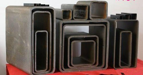ERW Low Carbon Steel Tube Rectangular Anti Corrosion S235 S275 S355