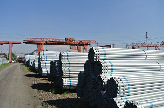 BS1139 / EN39 Scaffolding Welded Carbon Black Carbon Steel Pipes / Tubes