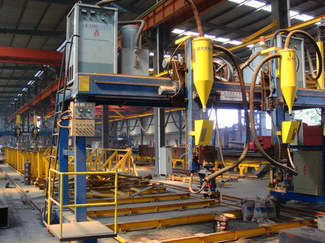 High Speed Movable CNC H Beam Welding Machine Gantry / Cantilever Type supplier