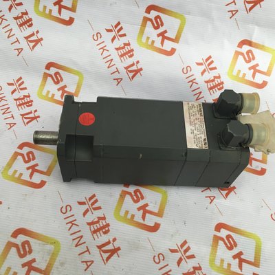 1FT6044-4AK71-3TA0   servo MOTOR uesd in good condition tested OK