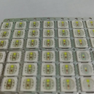 Safe RGBW LED Chip Launched EMC Substrate Surface Mounted -20 To 85 °C Operating Temp