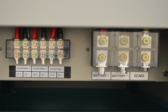 High Power Industrial Solar Charge Controller Excellent Battery Storage Capability supplier
