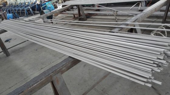 Hydraulic Stainless Steel Seamless Boiler Tubes , High Tensile Strength 520Mpa - 530Mpa