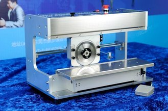 China Auto PCB Separator With Safe Sensor Keep PCB Cutting Process Safely supplier