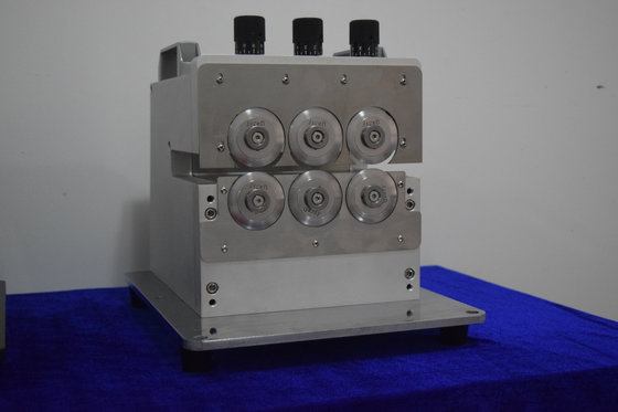 Pre Scoring PCB Depanelizer Motorized PCB Separator With CE ISO Certification supplier
