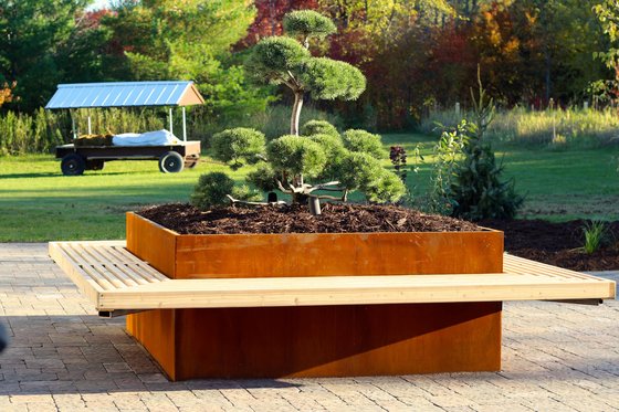 Cheap wholesale Galvanized groove.etc stainless steel garden flower pot/planter