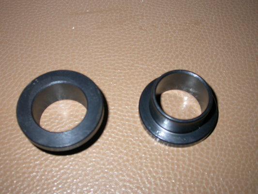 Router bits components - bore reduction for woodworking cutting tools