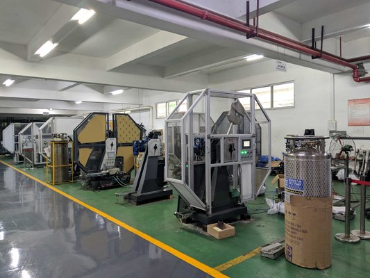 Charpy 진자 충격 시험기 ASTM E23 ISO 148 자동 먹이는 체계 1.5kW