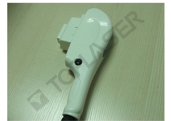 320mm2 Spot Size E-light IPL RF For Wrinkles Removal