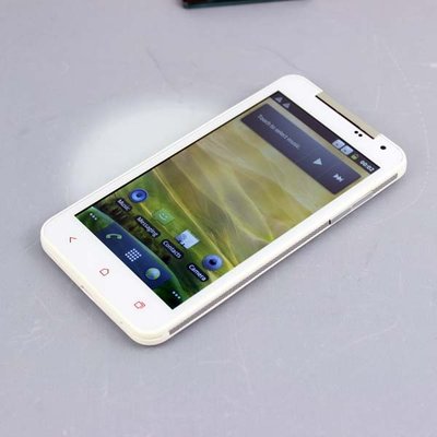 Smart Touchpad Mobile Phones , Sim Card GSM With 3G WiFi Bluetooth
