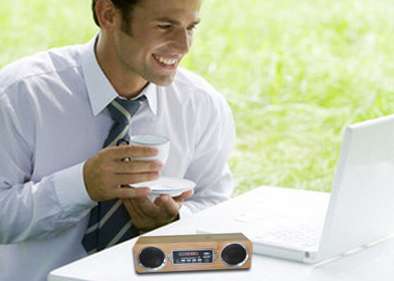 Wireless Indoor Outdoor Bluetooth Speakers Mini Card Speaker For Computer / Phone