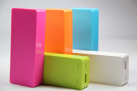 Aluminum Casing 3000mah High Capacity Power Bank for Mobile Phones and USB Devices