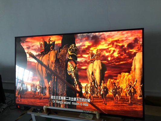 상업적인 높은 광도 LCD 스크린 60 인치 3000니츠 창 전시 740*420*45.5mm