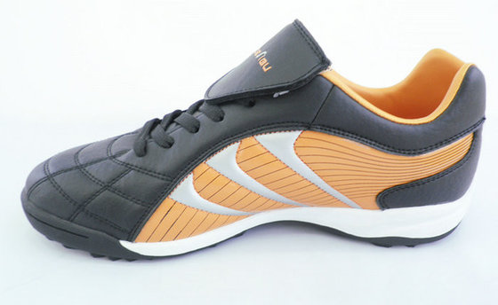 PU Indoor Outdoor Wholesale Soccer Shoes OEM for Famous Brand