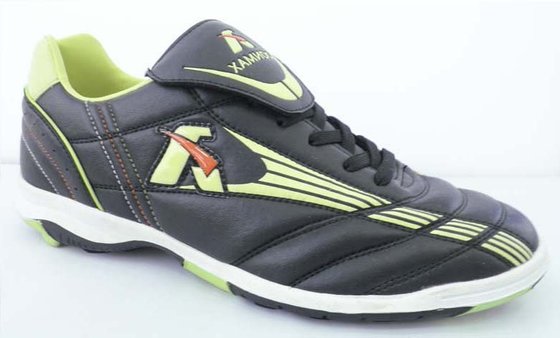 Different Colors Famous Brand Custom Made Good Quality Football Turf Shoes