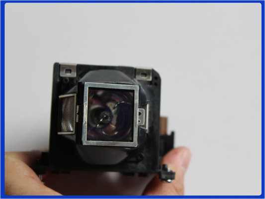 Mitsubishi Projector Lamp / Mitsubishi Replacement Lamp VLT-XD205LP supplier