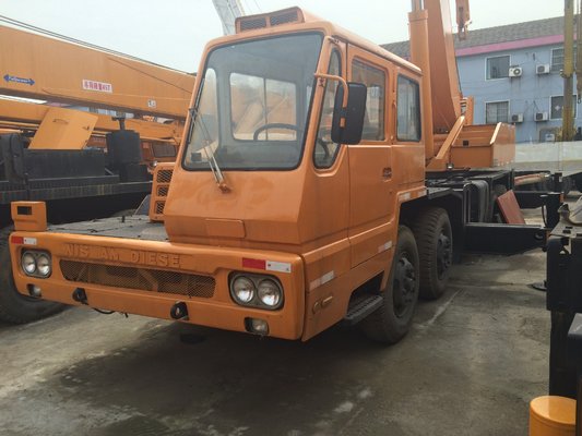 Used Truck Mounted Cranes / 30 Ton Truck Crane Tadano TG-300E