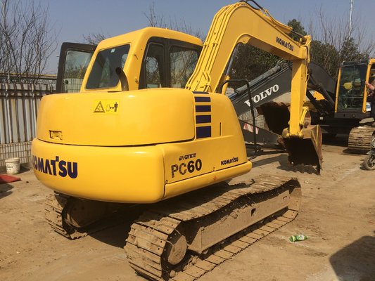 komatsu 60 Used komatsu PC60-7 excavator 6300kg 53.6hp